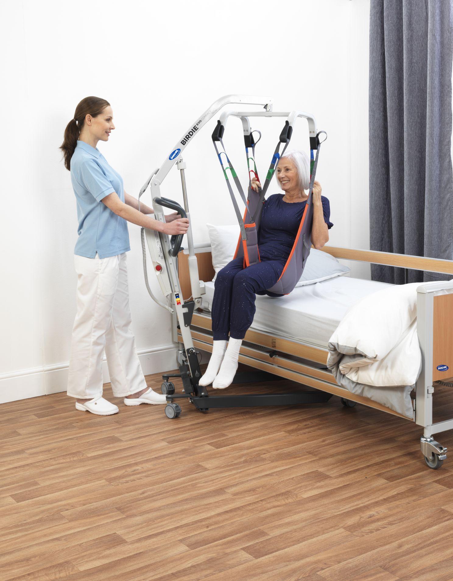Patientenlifter Invacare Birdie EVO | Sanitaetshaus-24.de